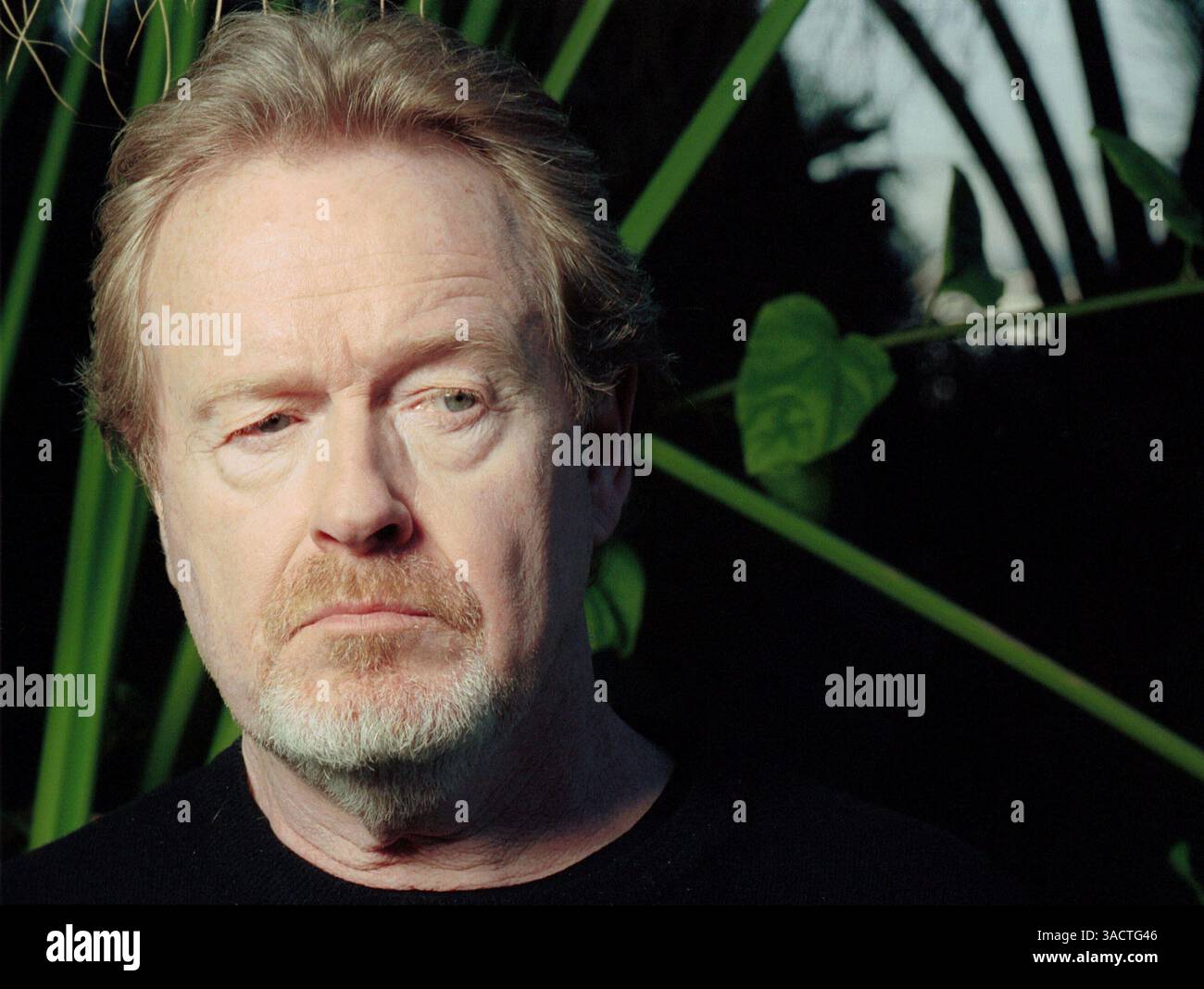Dec 16, 2001; Los Angeles, CA, USA; 'Black Hawk Down' Director RIDLEY ...