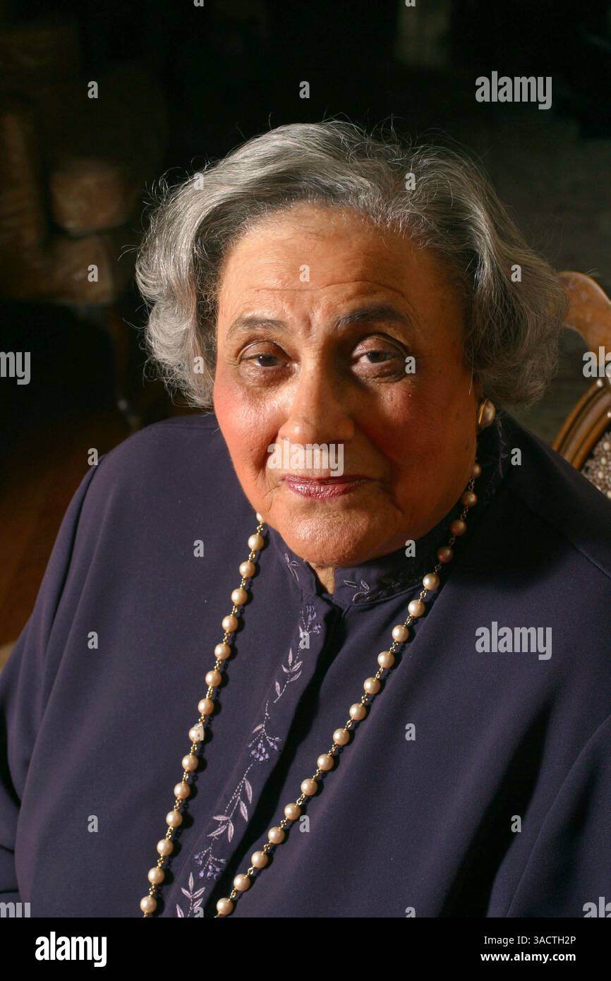 Dec 09, 2003; Los Angeles, CA, USA; ESSIE MAE WASHINGTON, formerly ...