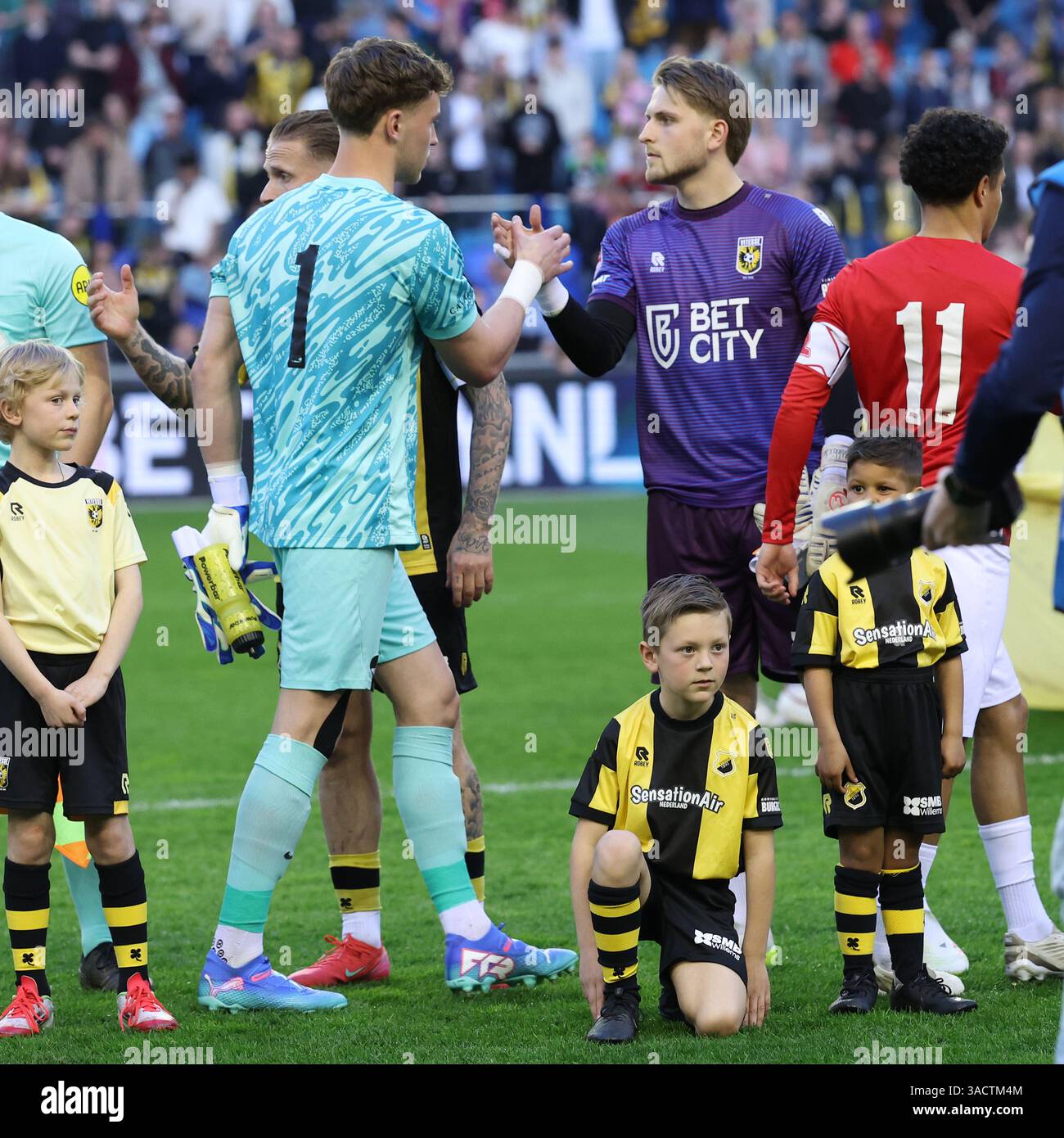 Arnhem, Netherlands. 04th Apr, 2025. ARNHEM, NETHERLANDS - APRIL 4: Sem ...