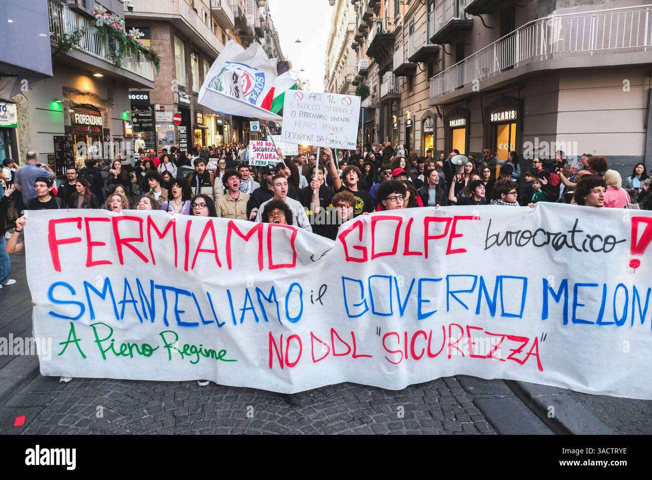 Napoli, Italy. 04th Apr, 2025. Faced with the acceleration of the ...