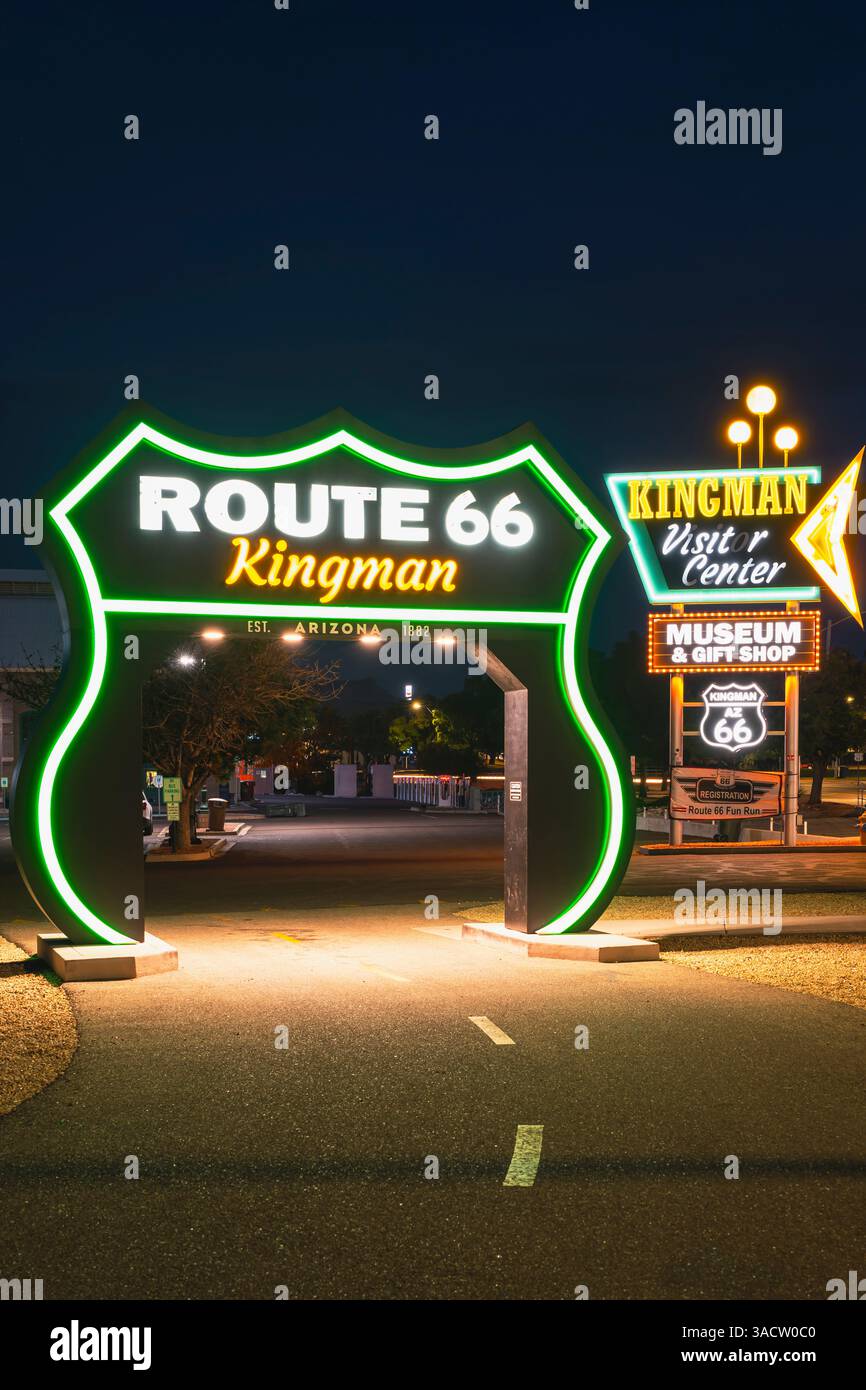 Kingman Route 66 Arch, USA, Arizona Stock Photo - Alamy