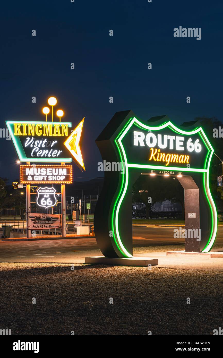Kingman route 66 arch hi-res stock photography and images - Alamy