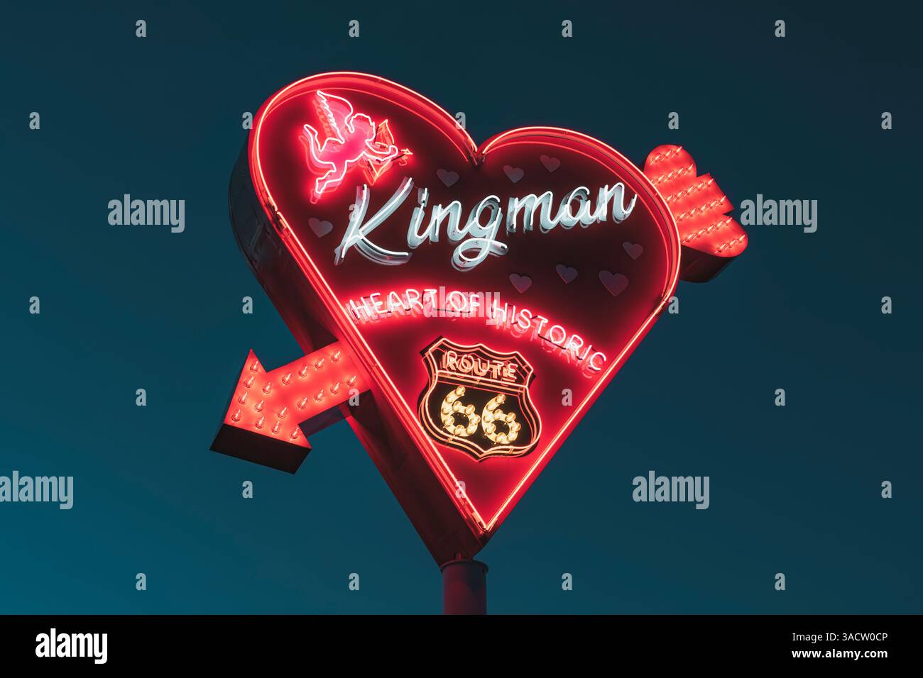 Heart Route 66 sign, Kingman, USA, Arizona Stock Photo - Alamy