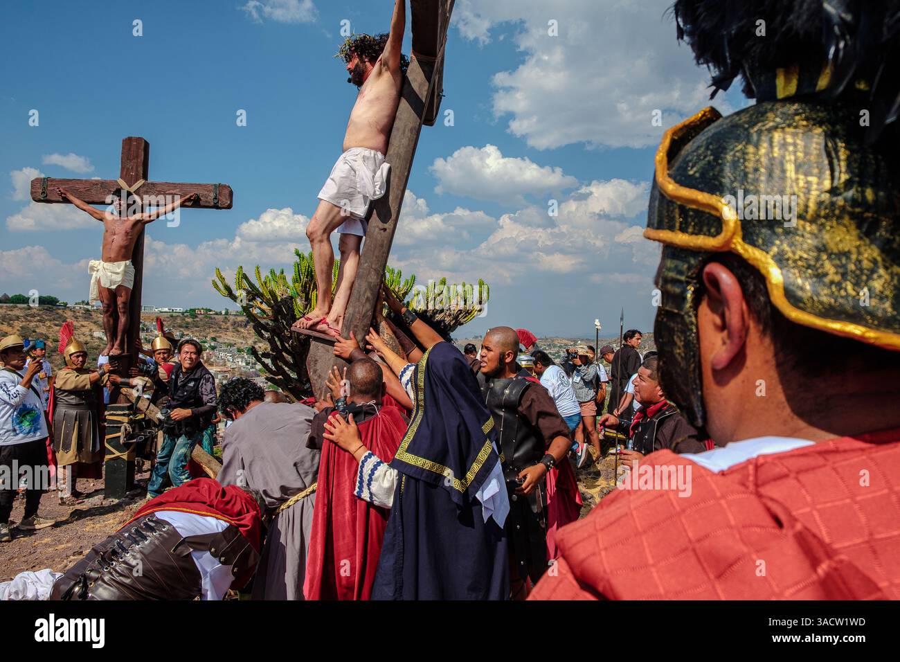 Good Friday representation of the Way of the Cross in La Cañada ...