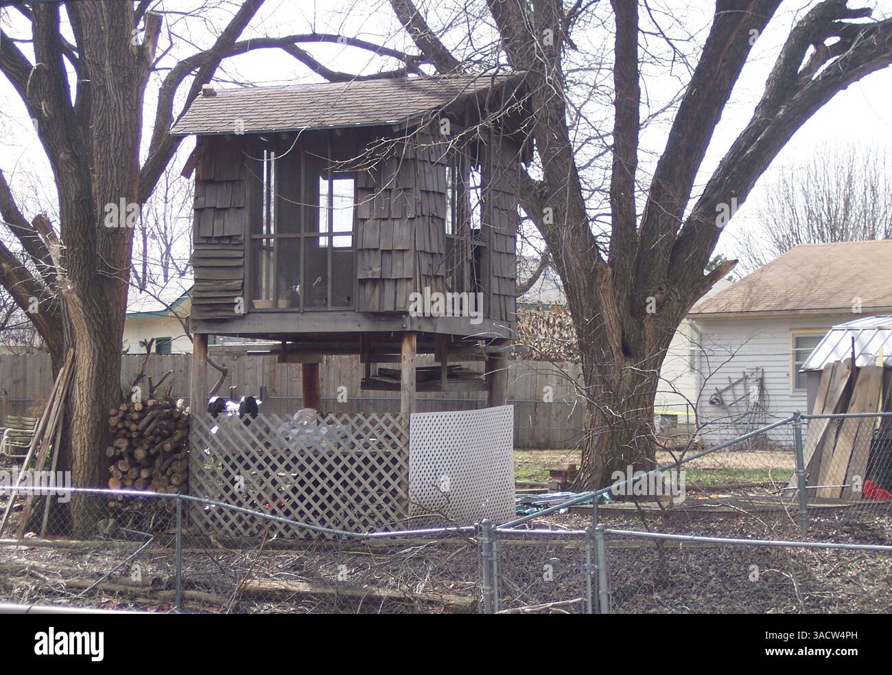 Feb 25, 2005; Wichita, KS, USA; Treehouse in the backyard of Dennis ...