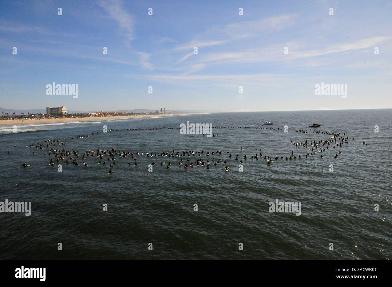 Jan. 8, 2012 - Huntington Beach, California, U.S. - Thousands gathered ...