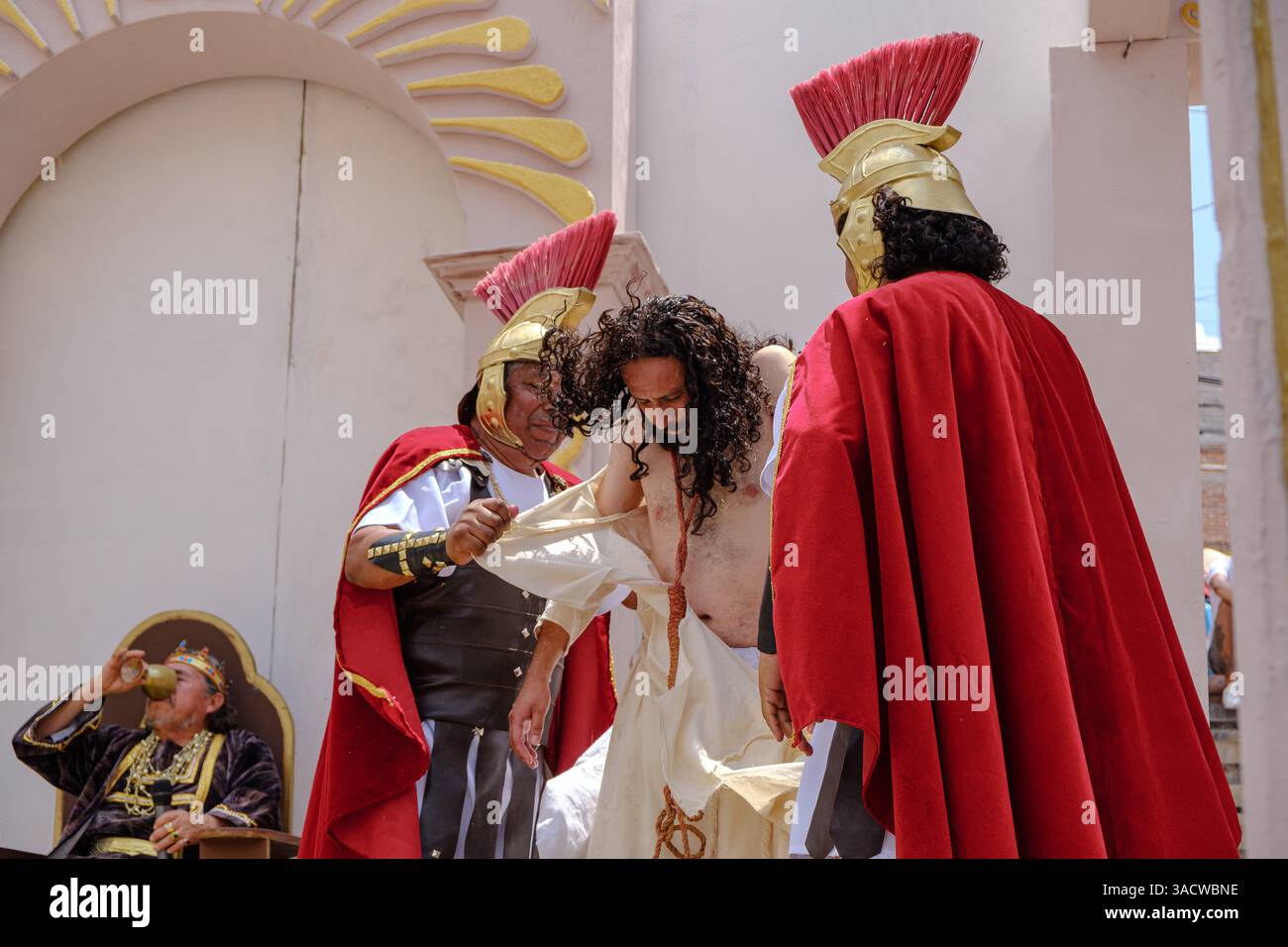 Good Friday representation of the Way of the Cross in La Cañada ...