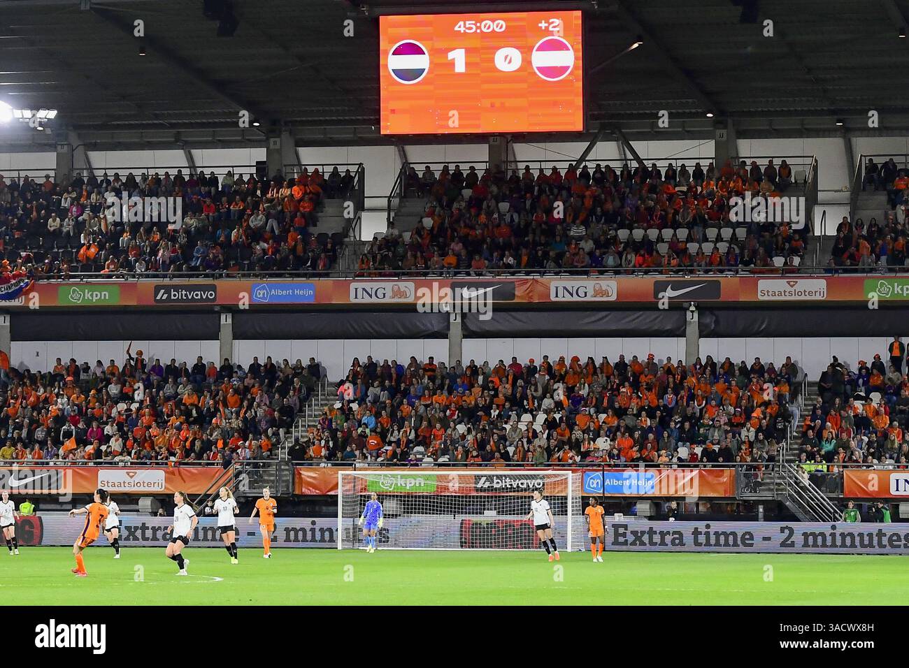 Almelo, Nederland. 04th Apr, 2025. ALMELO, 04-04-2025, Asito Stadion ...