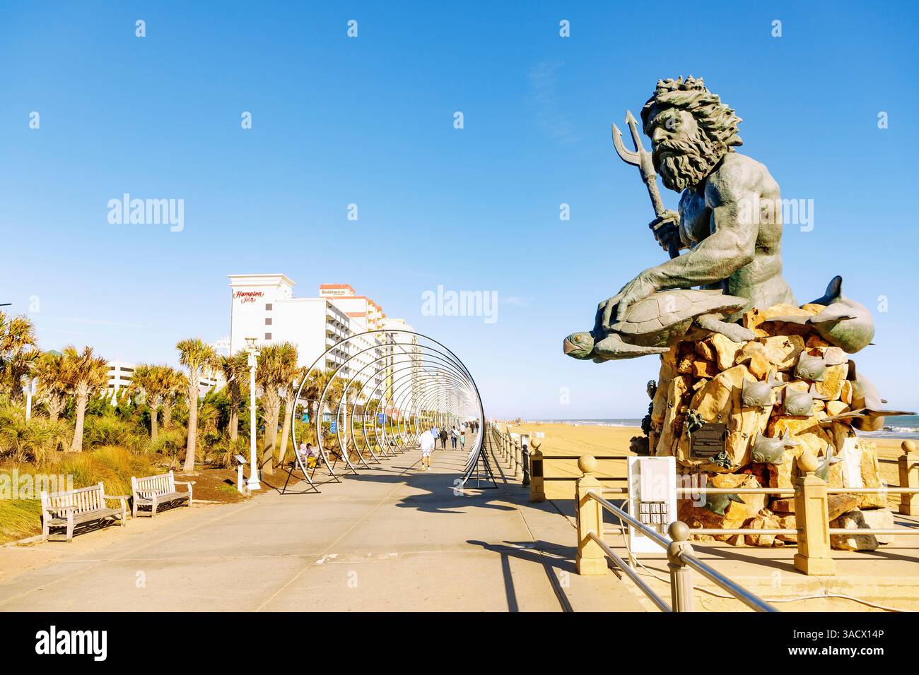 Bronze statue of king neptune and boardwalk on virginia beach hi-res ...