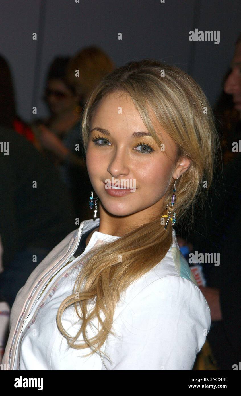 Week fall 2005 hi-res stock photography and images - Alamy