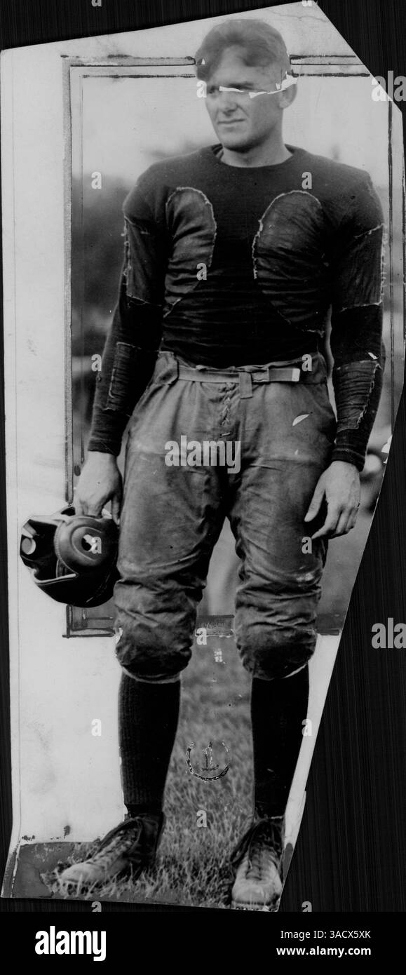 George Matchan, a halfback on the University of Minnesota Gophers ...