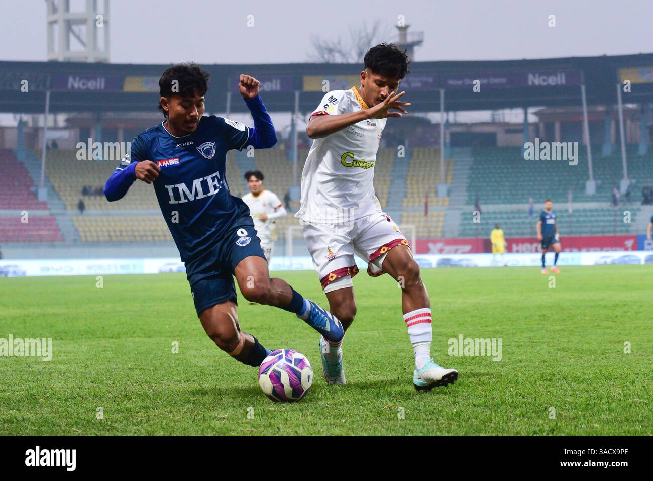 Kathmandu, Bagmati, Nepal. 4th Apr, 2025. SHISHIR LEKHI of FC Chitwan (blue) runs with the ball ...