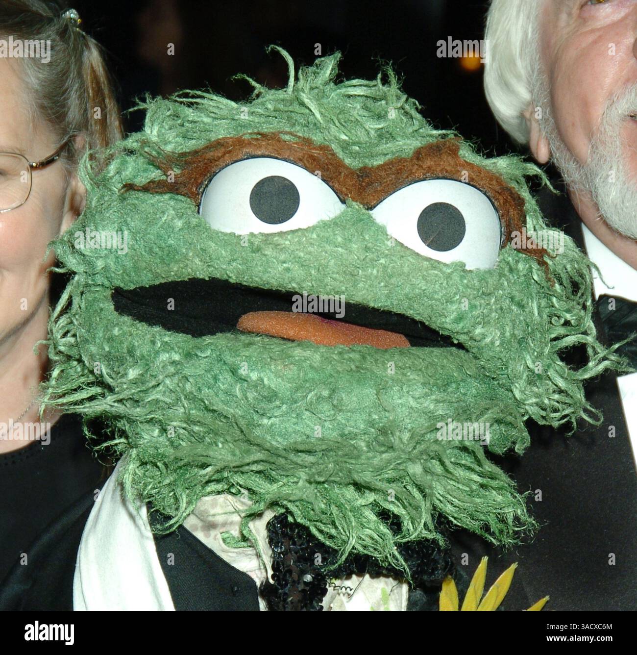 Oscar the grouch hi-res stock photography and images - Alamy