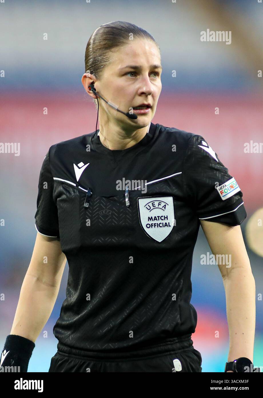 Cardiff, Wales, UK. 4th April, 2025. Referee Michalina Diakow during ...