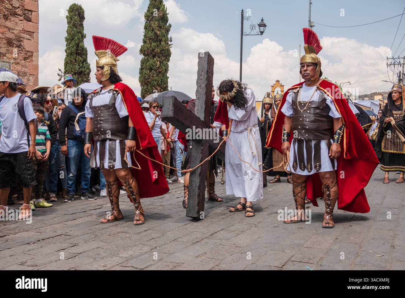 Good Friday representation of the Way of the Cross in La Cañada ...