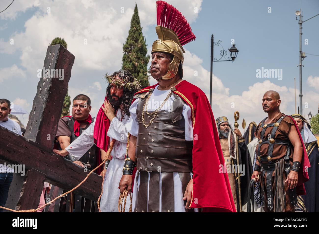 Good Friday representation of the Way of the Cross in La Cañada ...