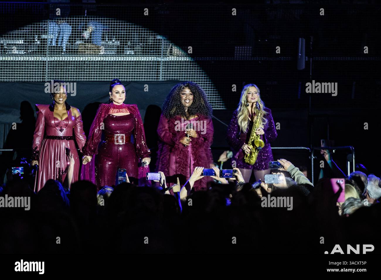 AMSTERDAM - A performance by Ladies of Soul in Ziggo Dome. The Ladies ...