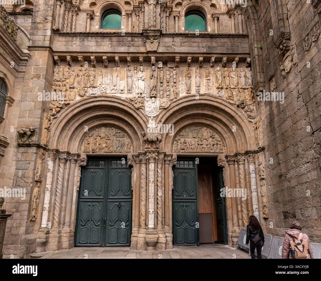 Gothic western portal of the santiago de compostela cathedral hi-res stock photography and ...