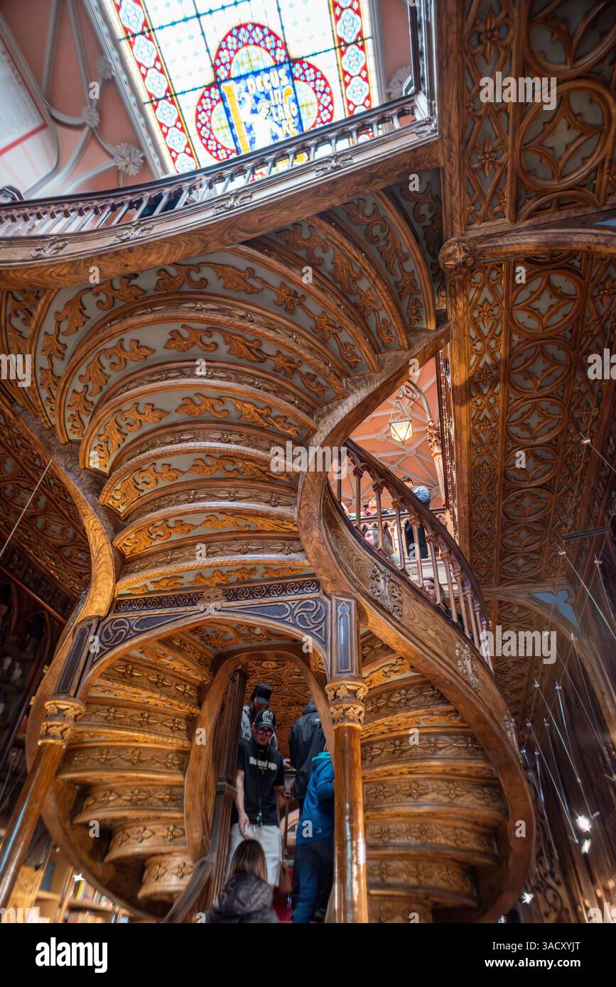 Porto, Portugal, Famous curved wooden stairs in the Lello bookstore in ...