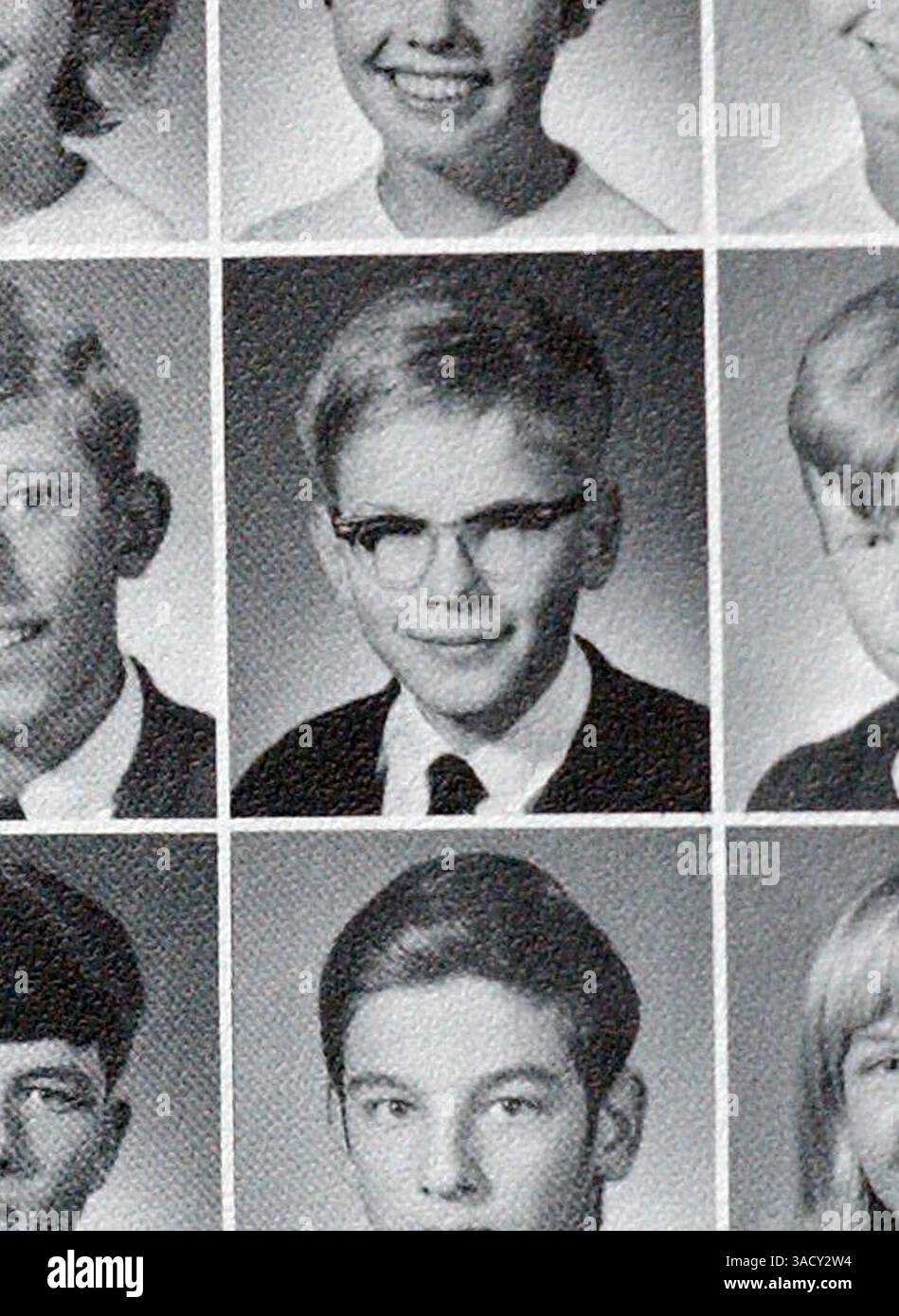 George best 1967 hi-res stock photography and images - Alamy