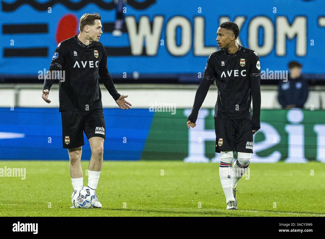 Heerenveen, Netherlands. 04th Apr, 2025. HEERENVEEN, 04-04-2025, Abe Lenstra stadium, season ...