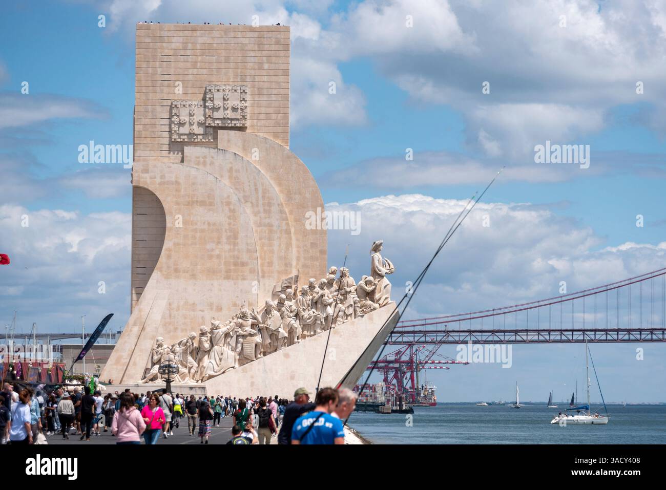 Lisboa, Portugal, Famous Portuguese monument to the Discoveries, Padrao ...