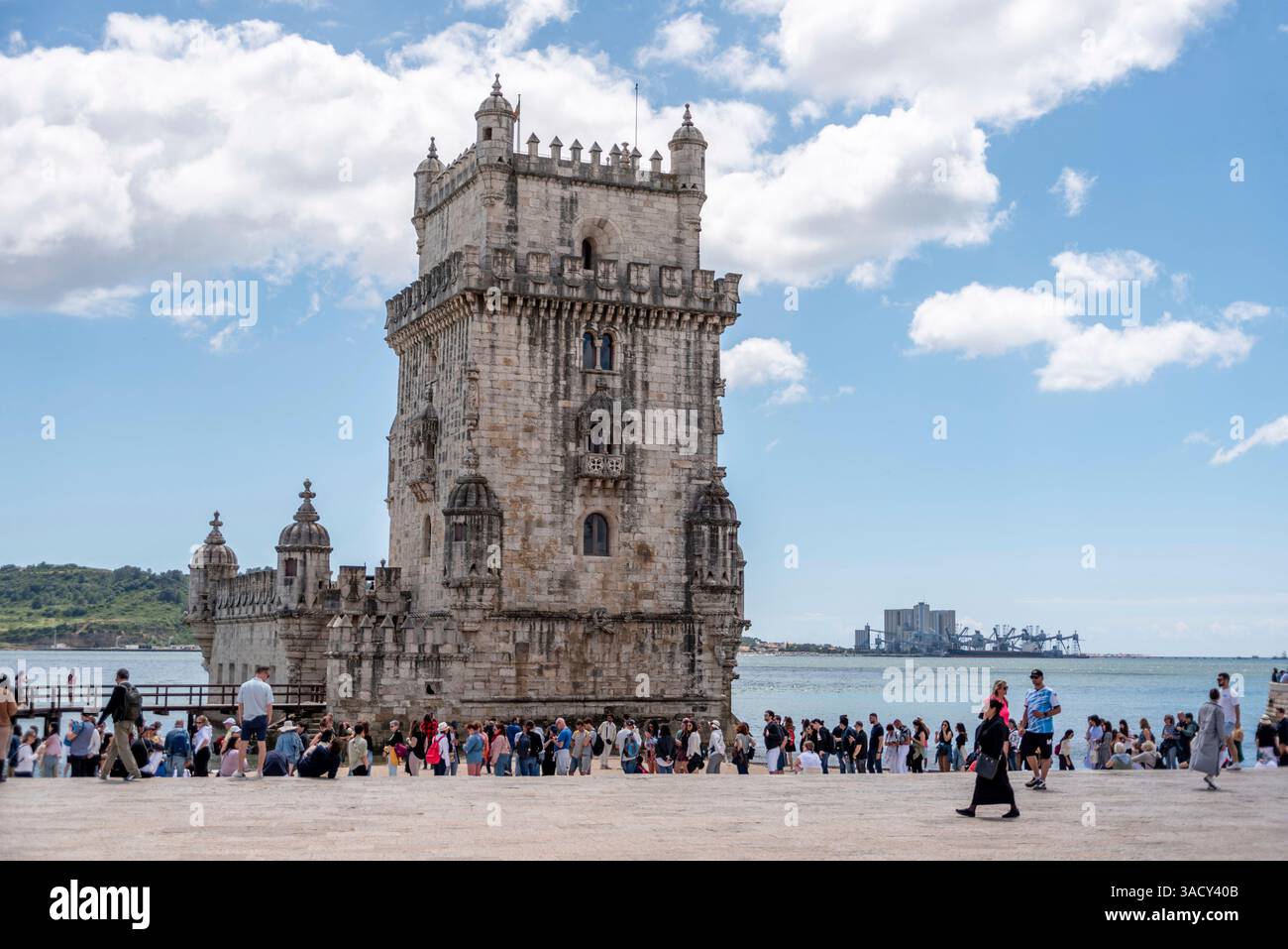 Lisboa, Portugal, Famous Torre de Belem in Lisbon, iconic landmark of ...