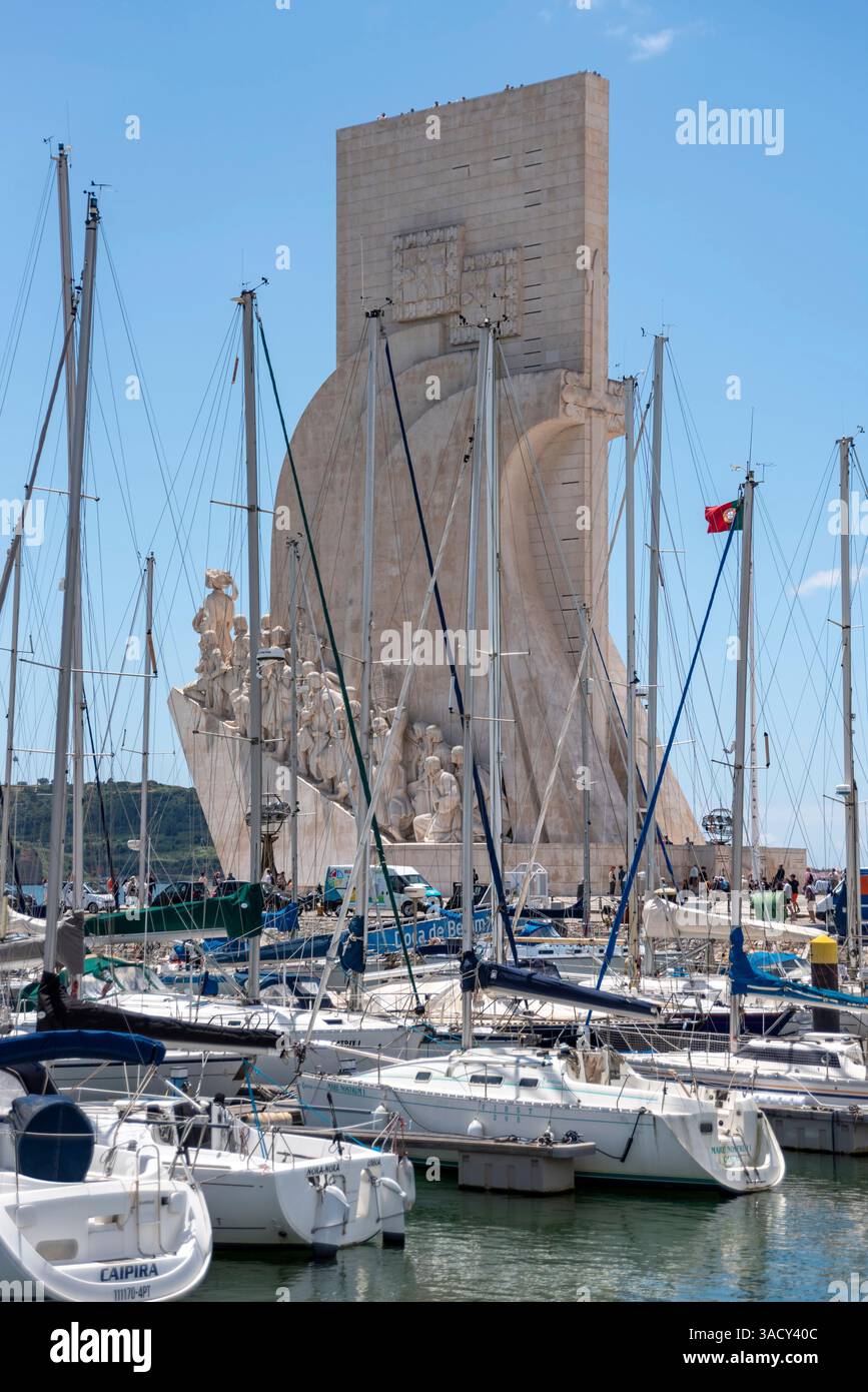 Lisboa, Portugal, Famous Portuguese monument to the Discoveries, Padrao ...