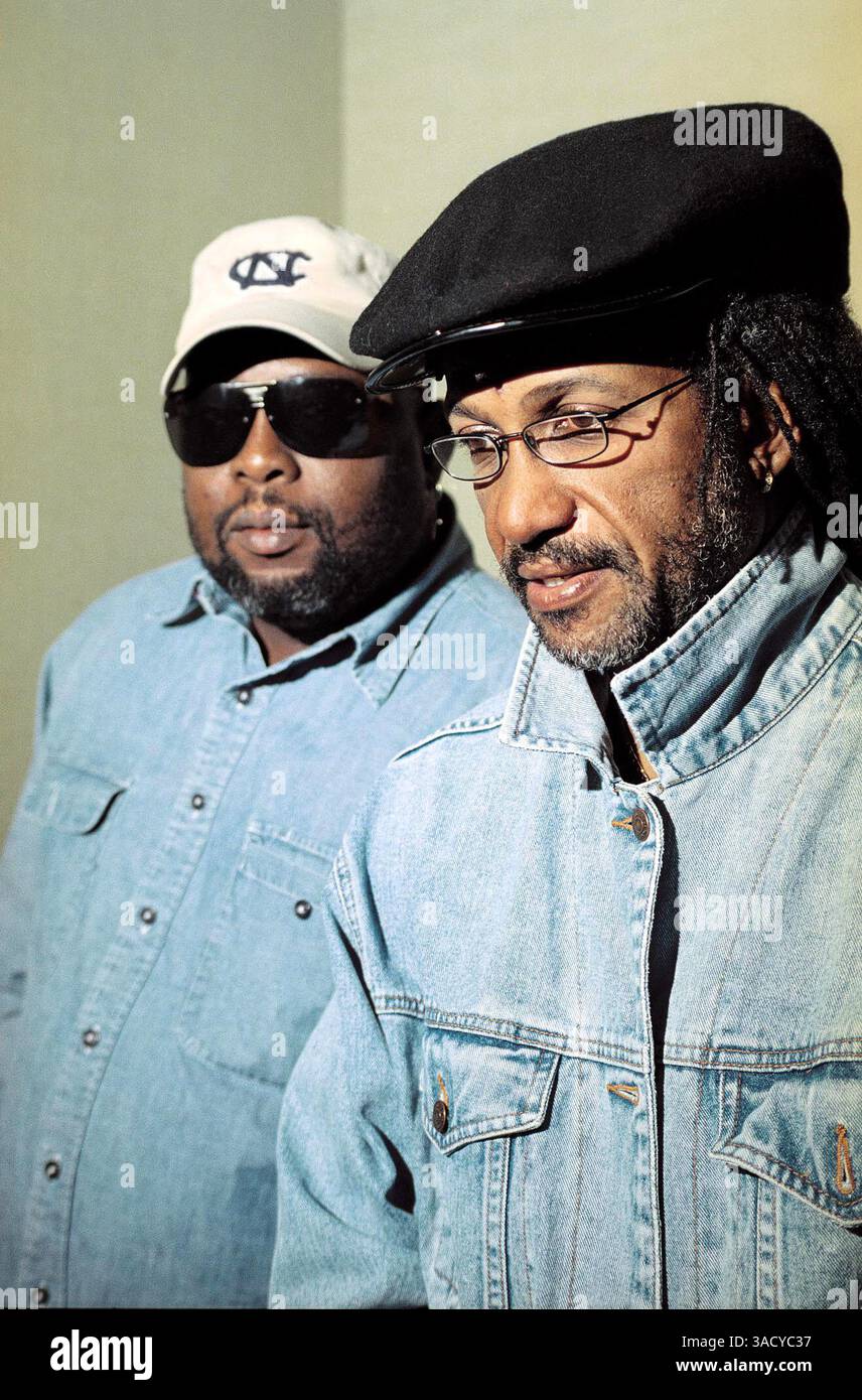 Sly dunbar hi-res stock photography and images - Alamy
