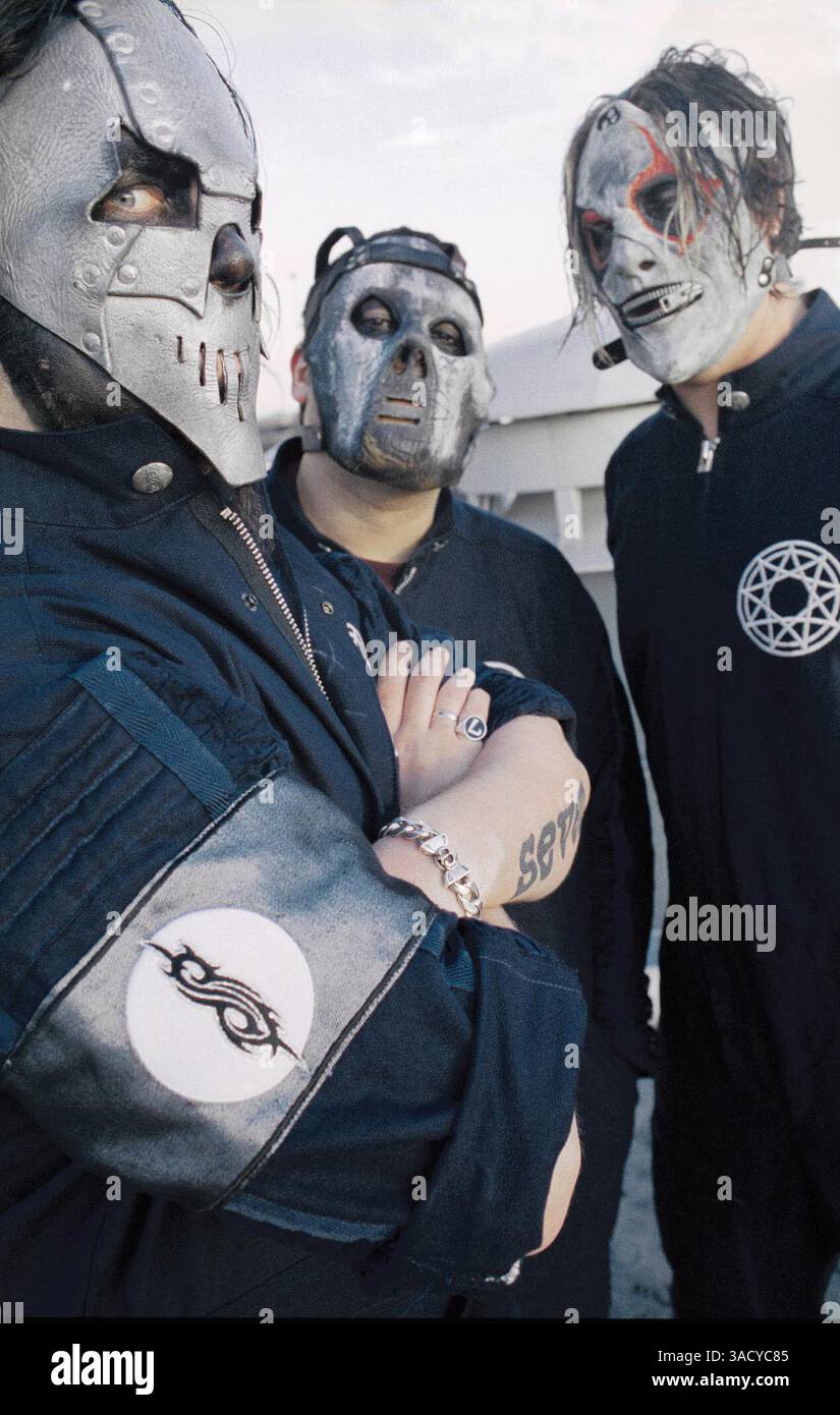 Dec 14, 2001; Des Moines, IA, USA; SLIPKNOT are are DJ Sid Wilson ...