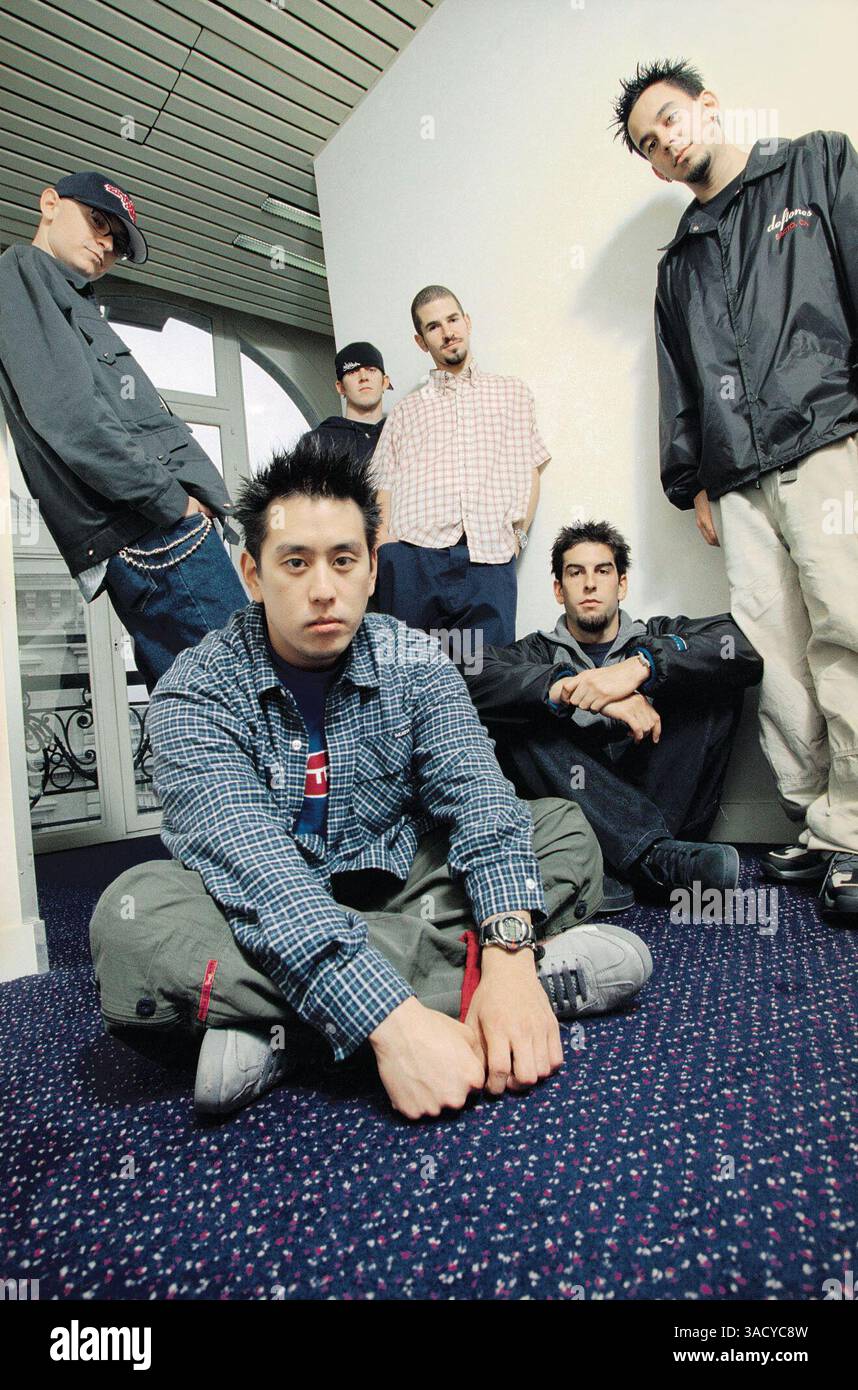 Jan 22, 2002; Paris, France; Classic rock, and spooling electronic ...