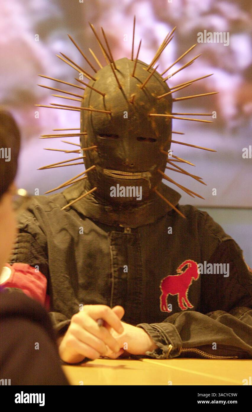 Slipknot 2001 hi-res stock photography and images - Alamy