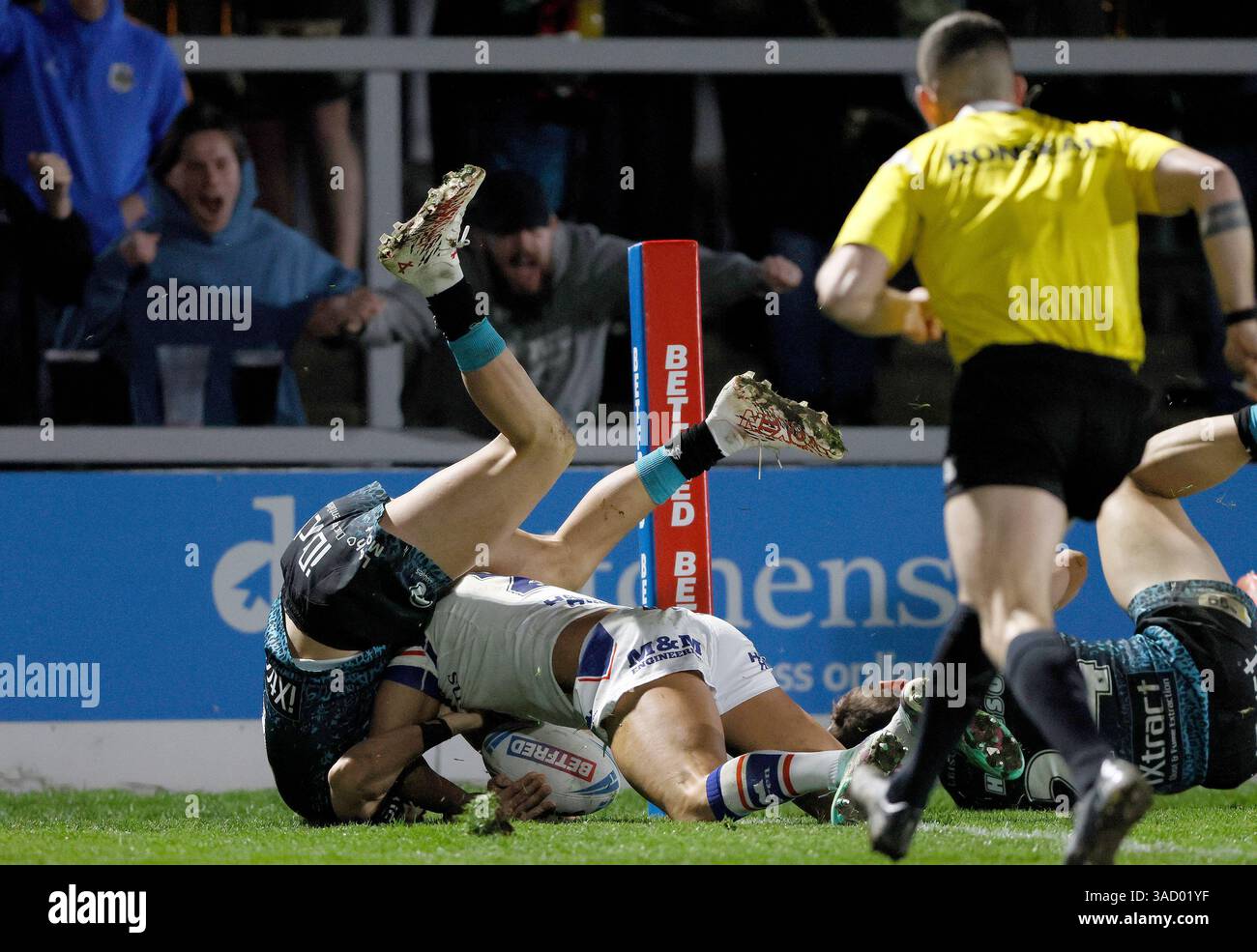 Wakefield Trinity's Matty Russell scores during the Betfred Challenge ...