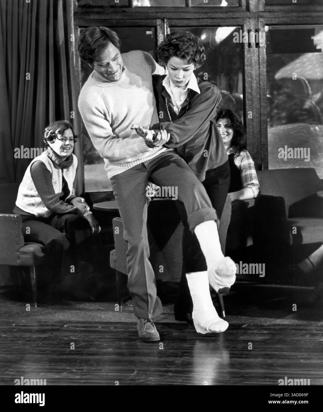 George Segal, Glenda Jackson, on-set of the film, "Lost And Found ...