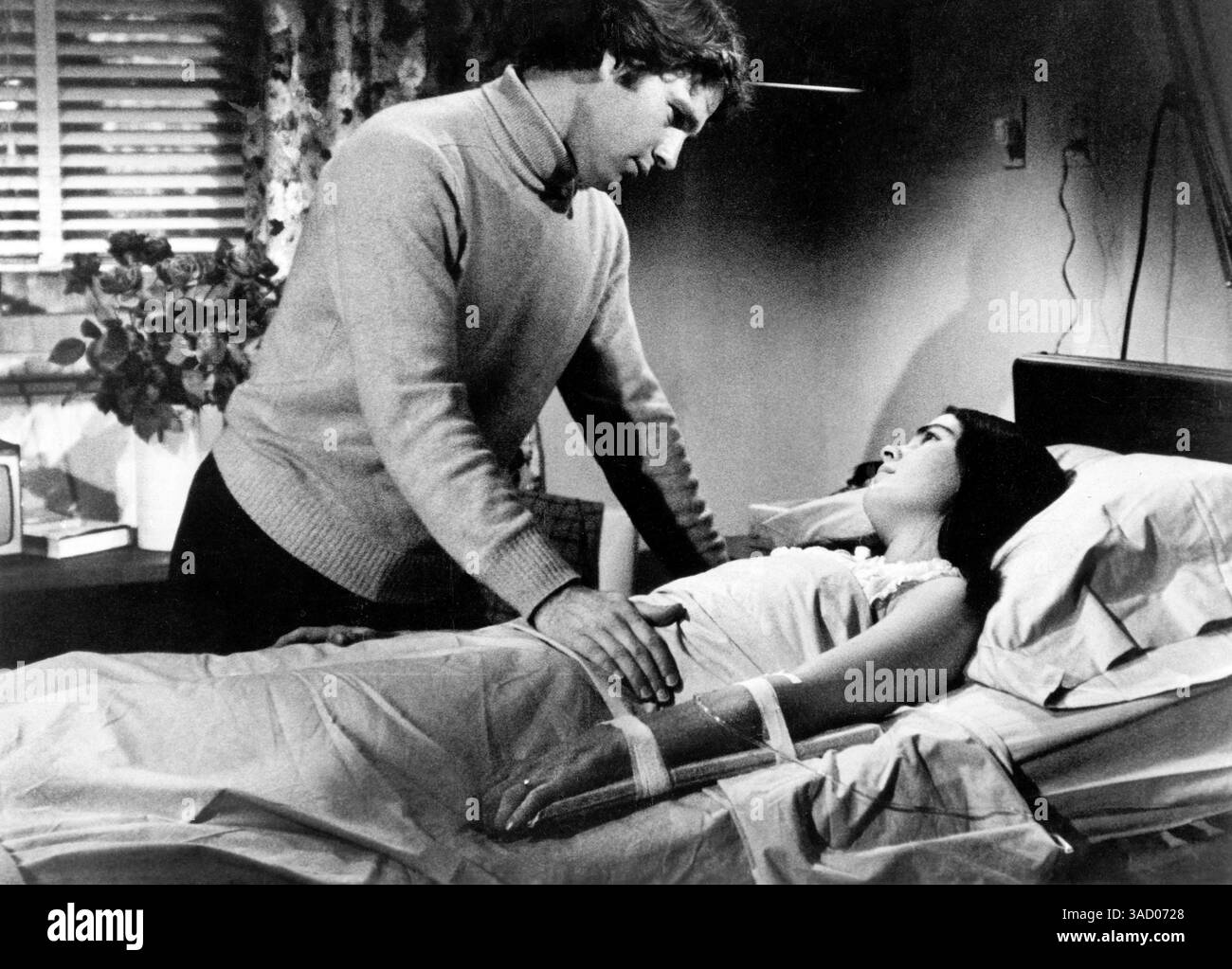 Ryan O'Neal, Ali MacGraw, on-set of the film, "Love Story", Paramount ...