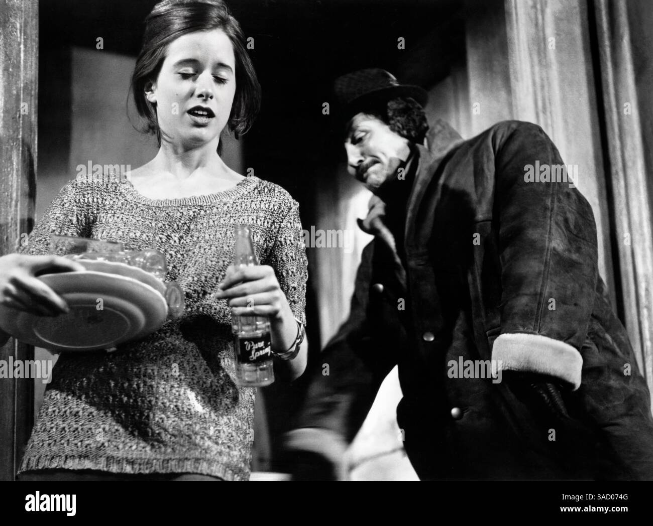 Mary Ure, Robert Shaw, on-set of the film, "The Luck Of Ginger Coffey ...