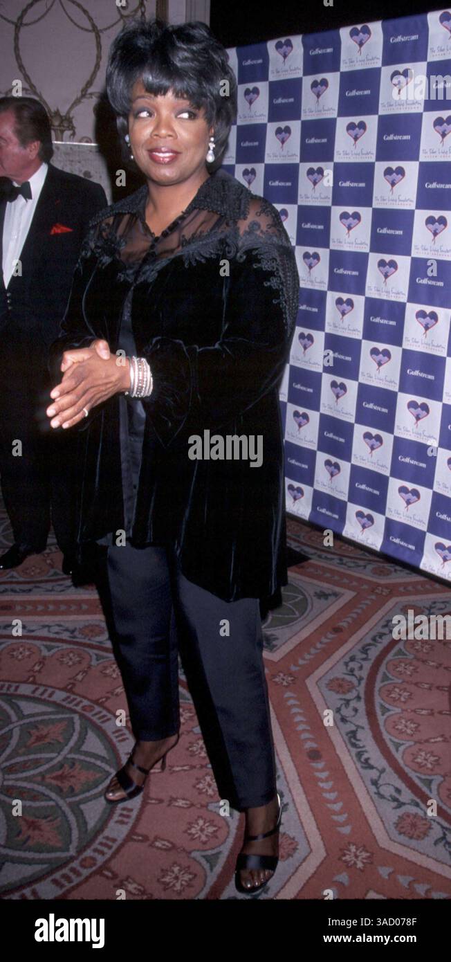 Jan 23, 2001; New York, New York, USA; Talk Show Host OPRAH WINFREY ...