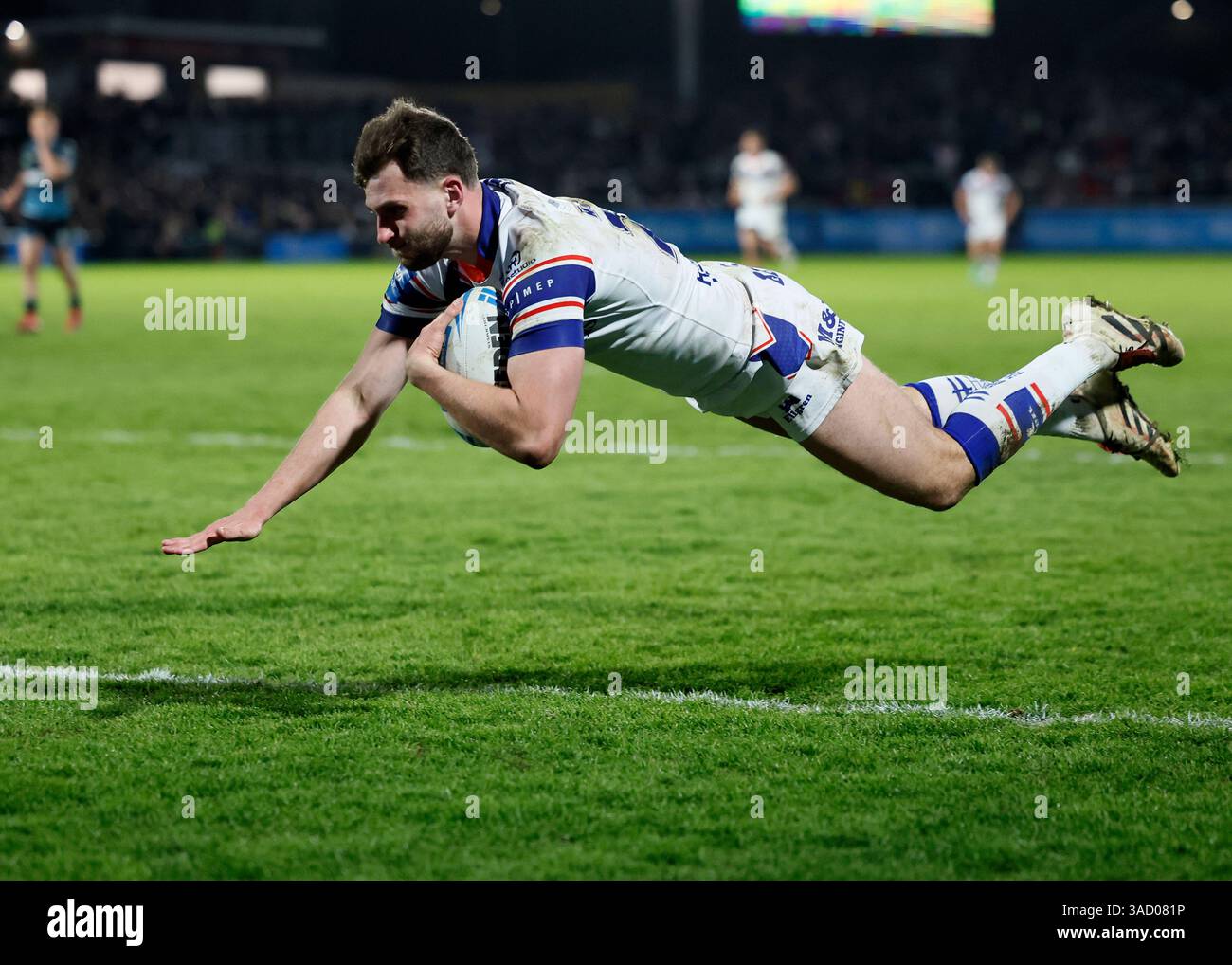 Wakefield Trinity's Josh Rourke scores a try during the Betfred ...