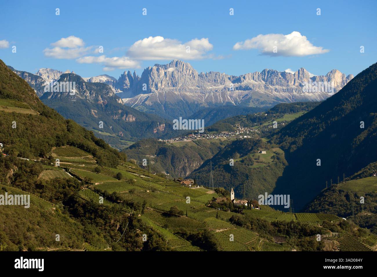 Cable car from train hi-res stock photography and images - Alamy