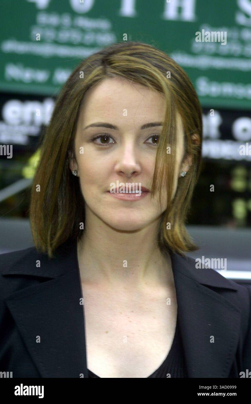 Christa miller drew hi-res stock photography and images - Alamy