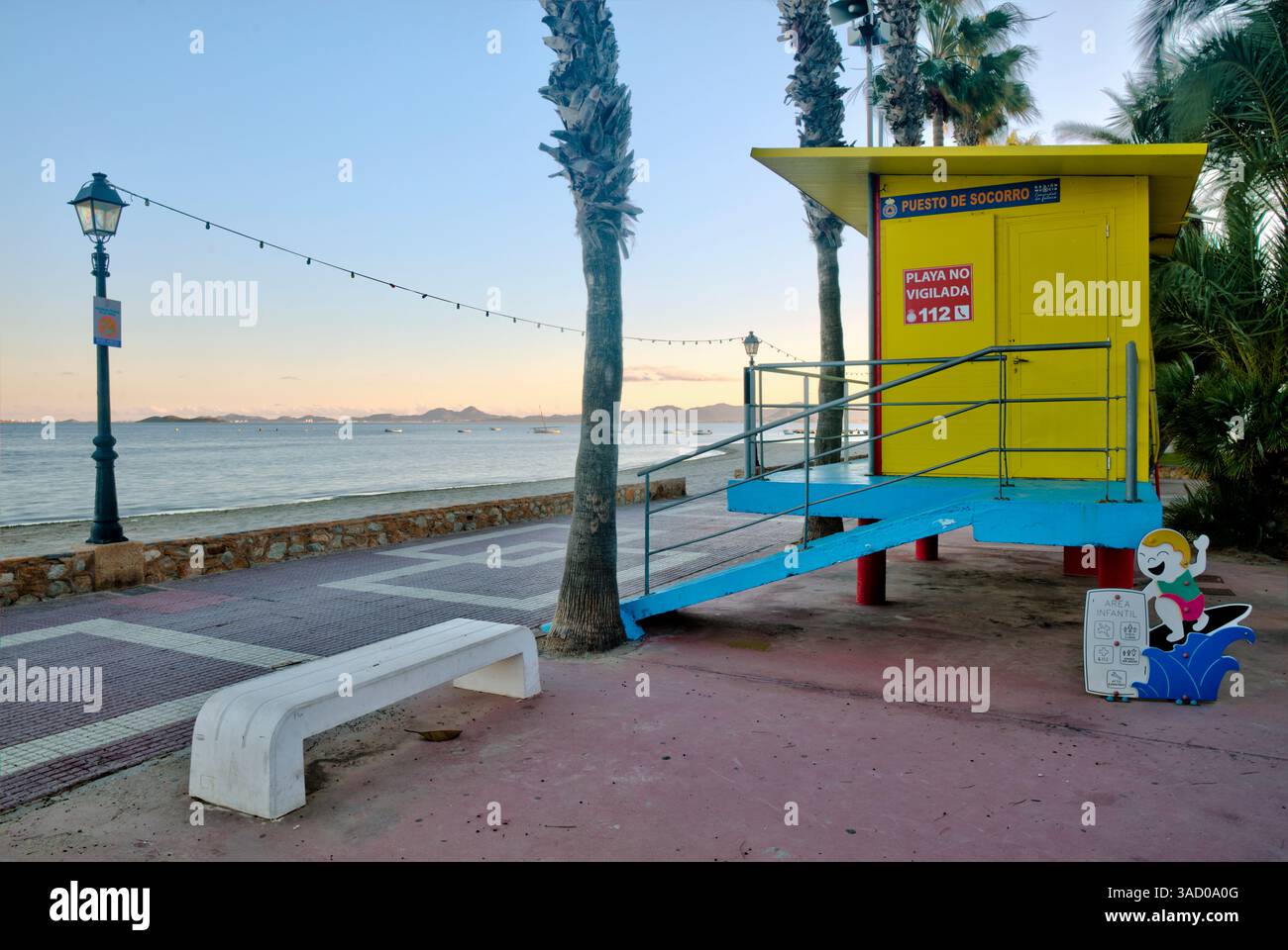 Playa el espejo hi-res stock photography and images - Alamy