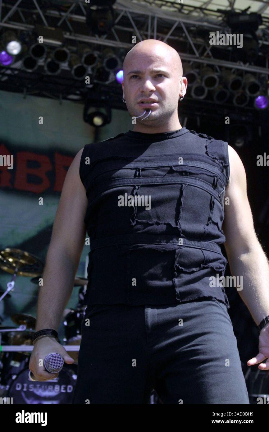 Jun 22, 2001; Wantagh, NY, USA; Lead Singer DAVID DRAIMAN from rock ...