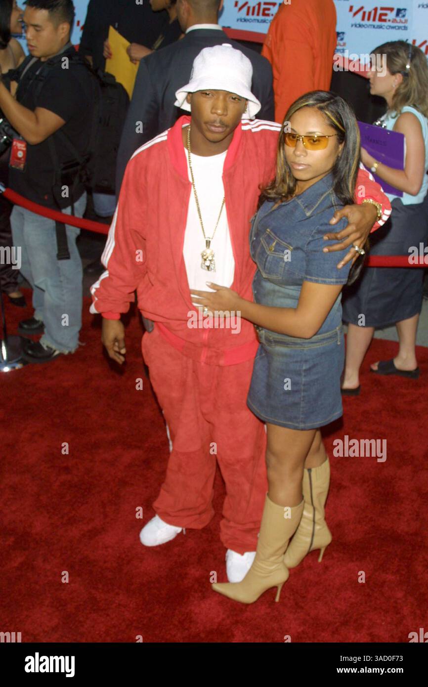 Ja rule 2001 hi-res stock photography and images - Alamy