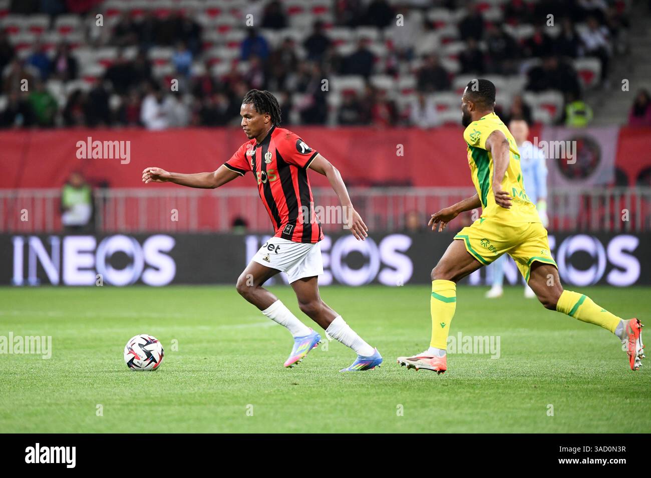 06 Hicham BOUDAOUI (ogcn) during the Ligue 1 McDonald's match between ...