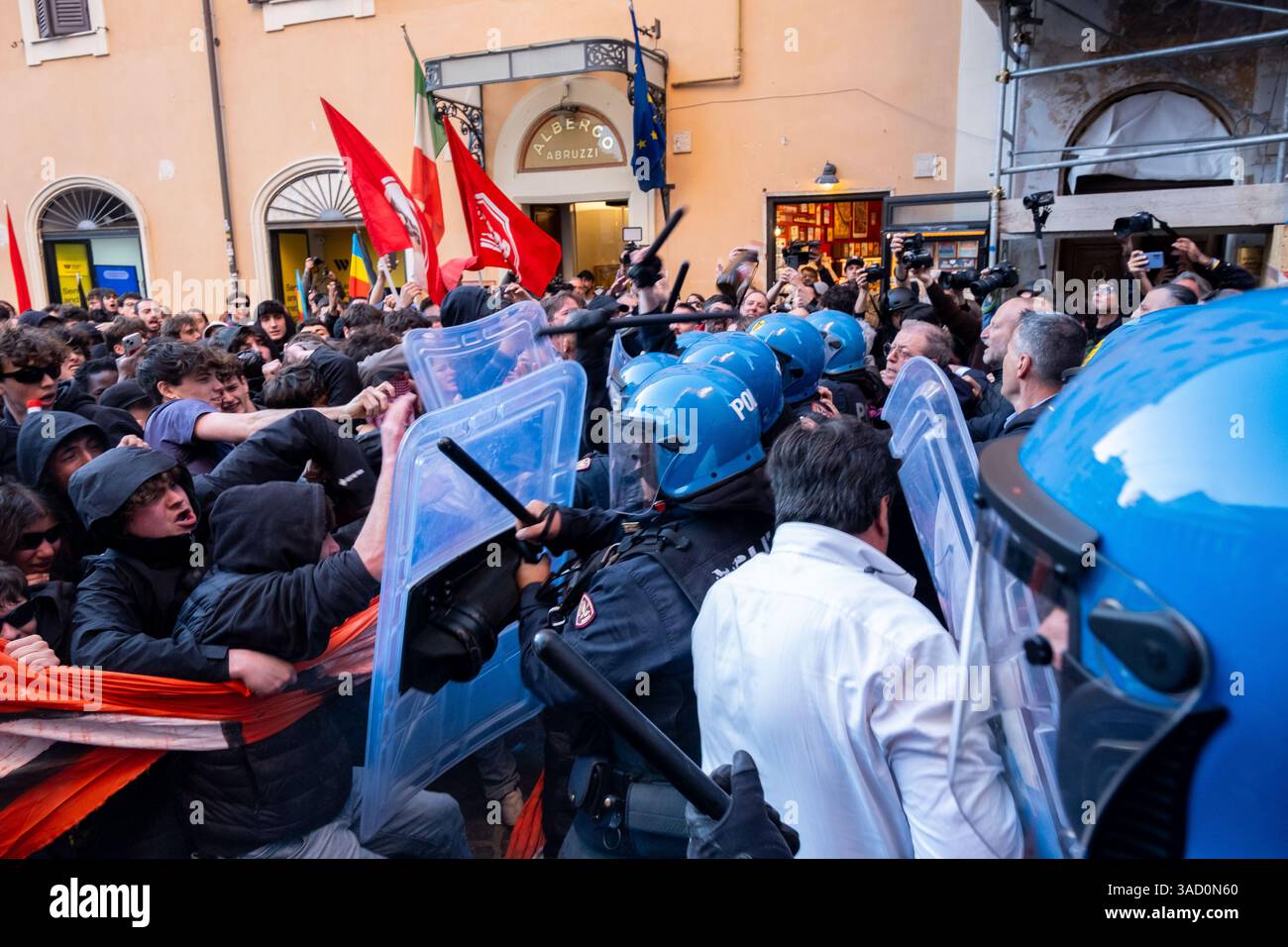 Rome, Rm, Italy. 4th Apr, 2025. The ''Safety bill'' is about to become ...
