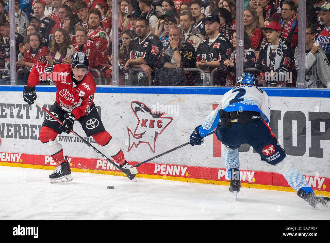 04.04.2025, Eishockey: Penny DEL, Saison 2024/2025, Halbfinale, Spiel 2 ...