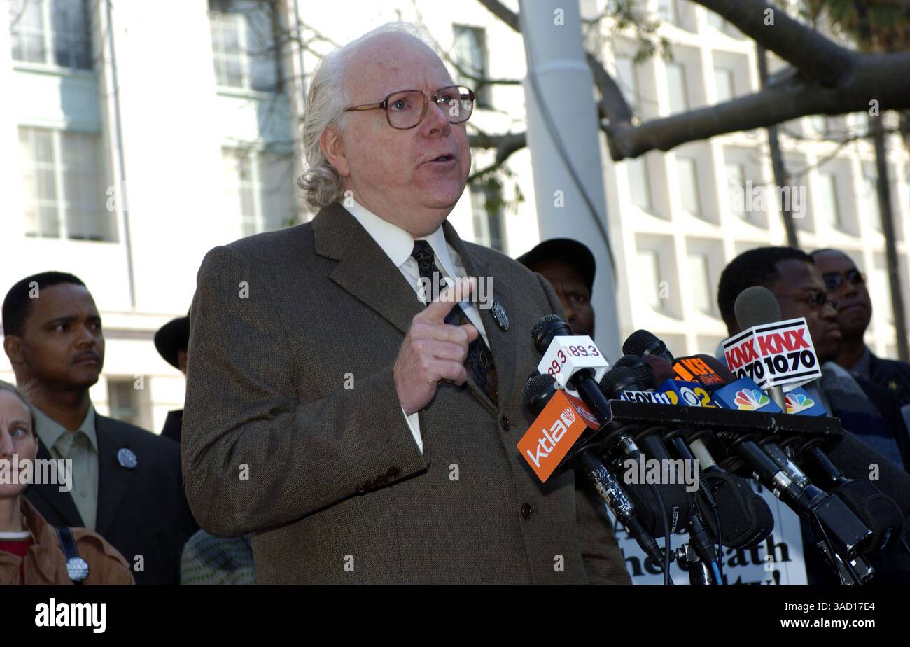 Nov. 30, 2005 - Los Angeles, California, USA - Attorney Stephen Rohde ...