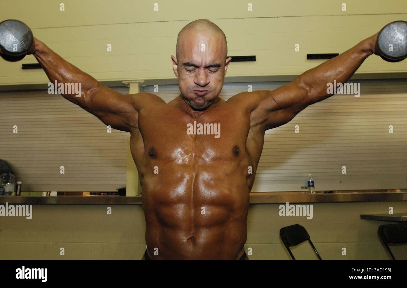 Mar. 04, 2007 - Columbus, Ohio, USA - Roger Ferrer pumps up prior to ...
