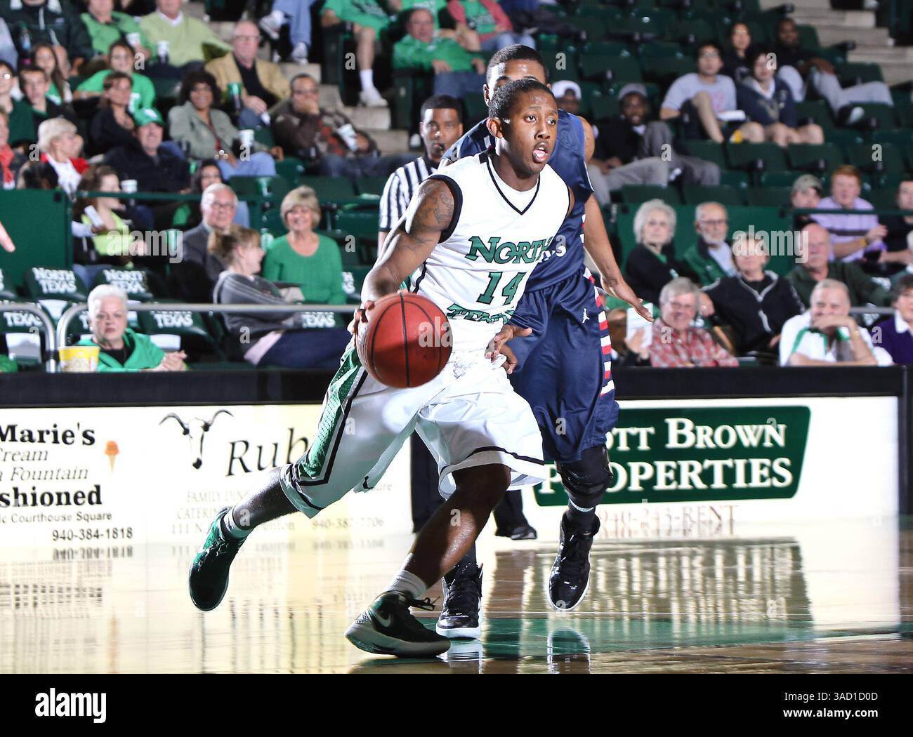Nov. 11, 2011 - Denton, Texas, United States of America - North Texas ...