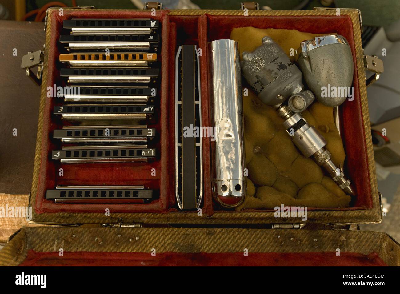 Oct. 13, 2008 - Helena, Arkansas, USA - A musician's harp case ...